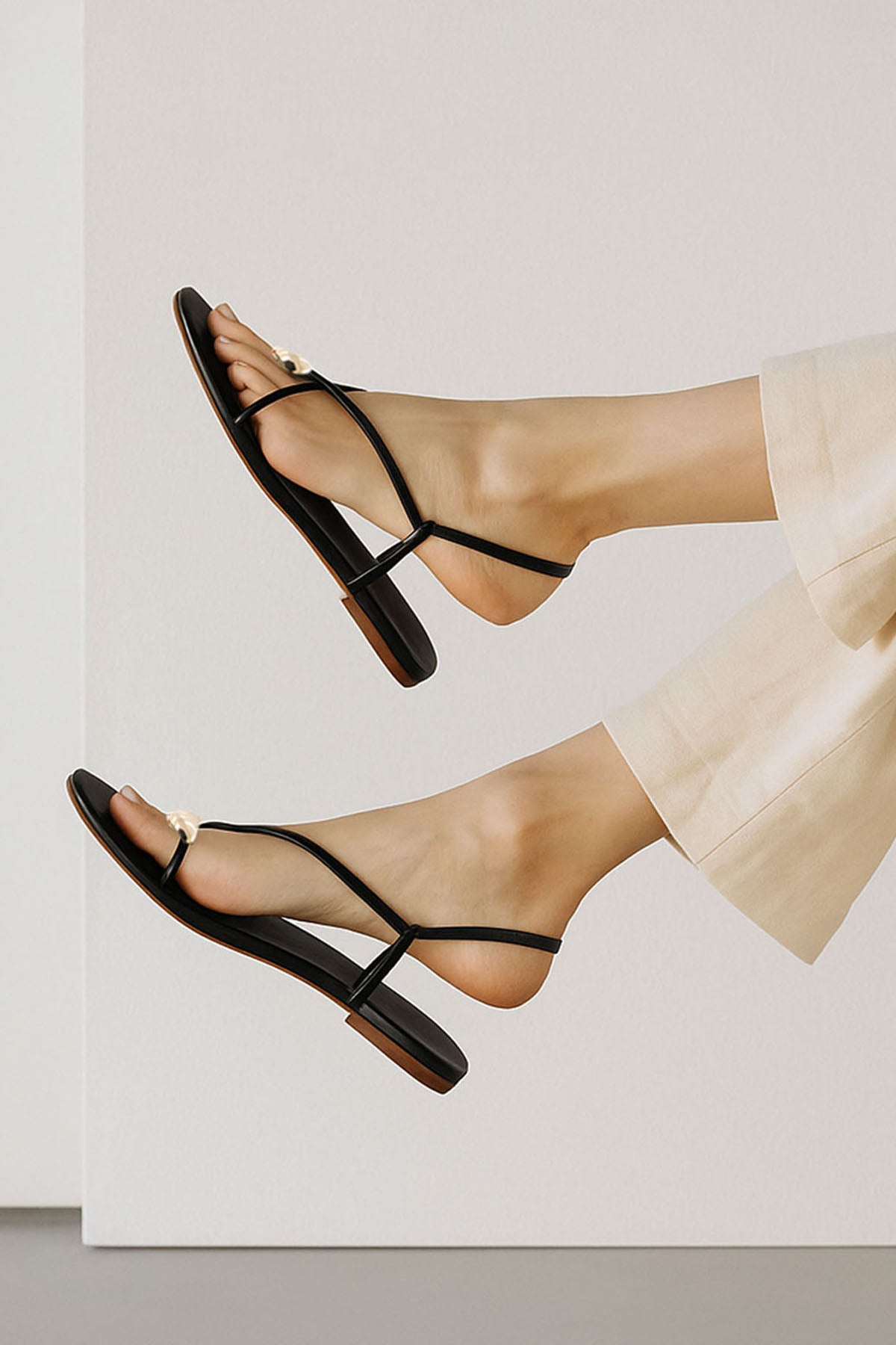 SLEEK SPHERE - SANDALS – Kiji Retail